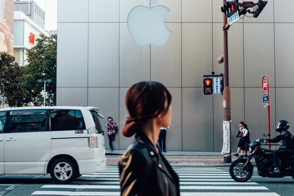 Xiaomi and Apple dominates the smartphone market in Japan!